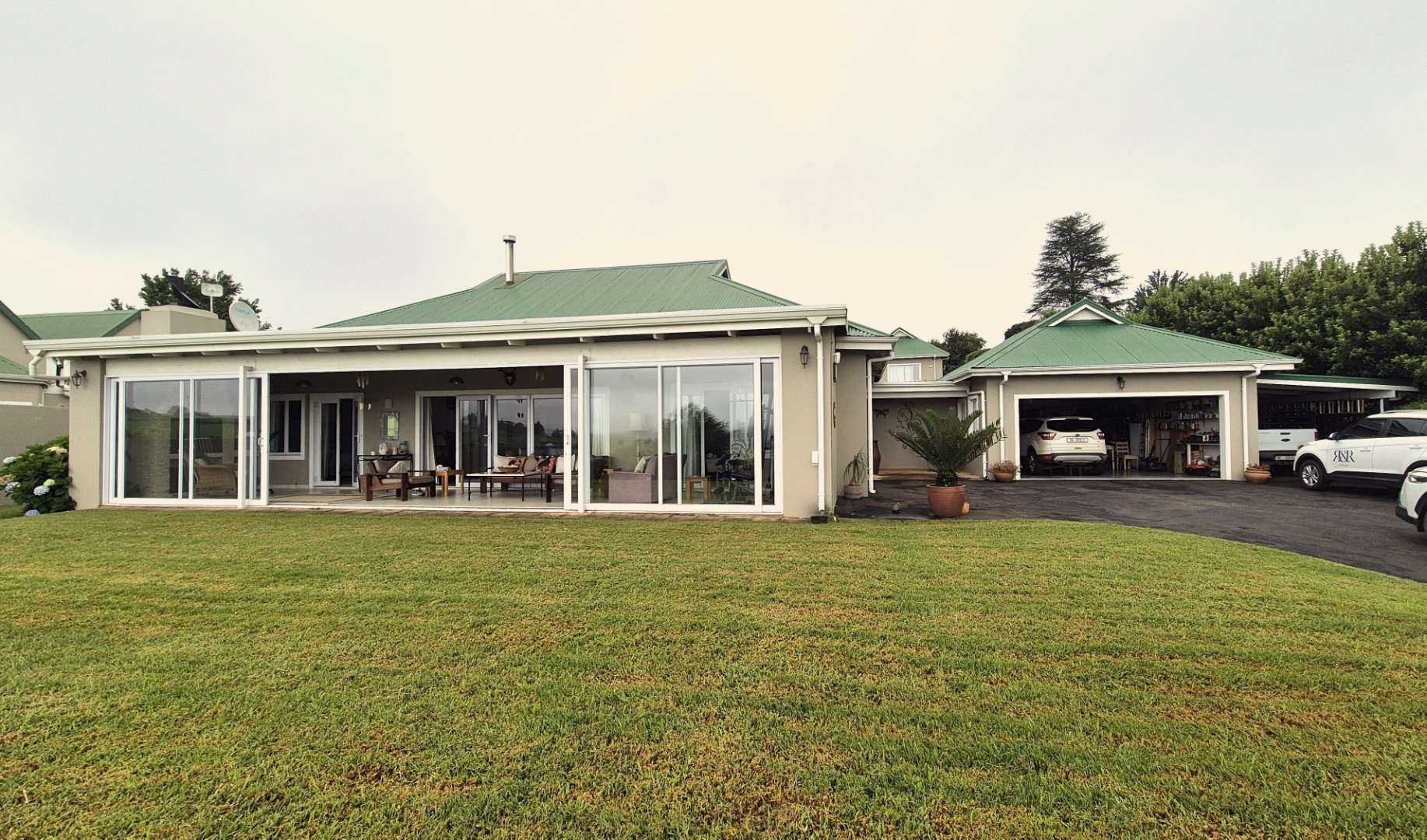 Merrivale Heights House For Sale: 3 beds, secure estate, garage, solar ...