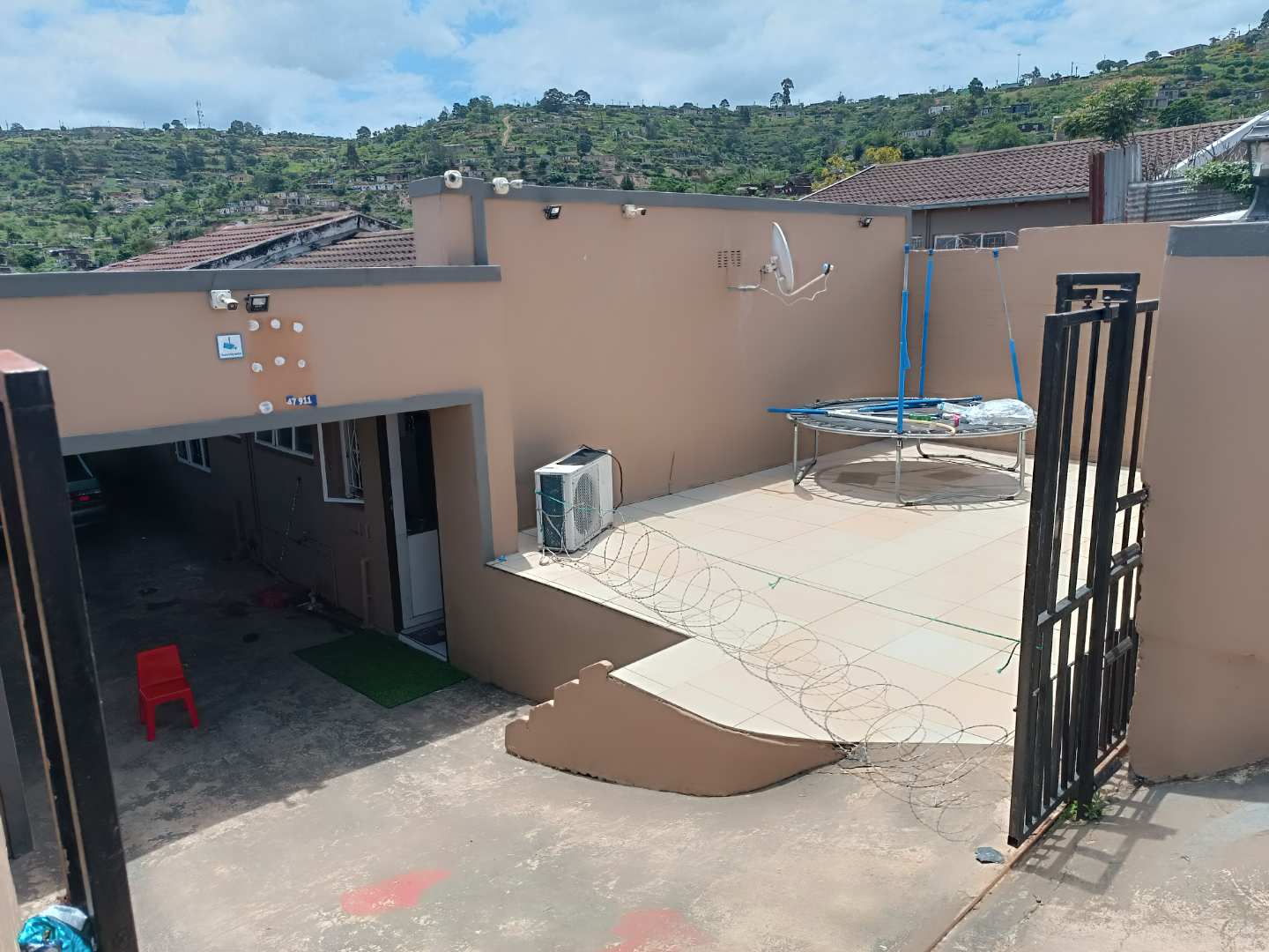 For Sale: House in Copesville with 3 beds, ensuite, CCTV, and spacious ...
