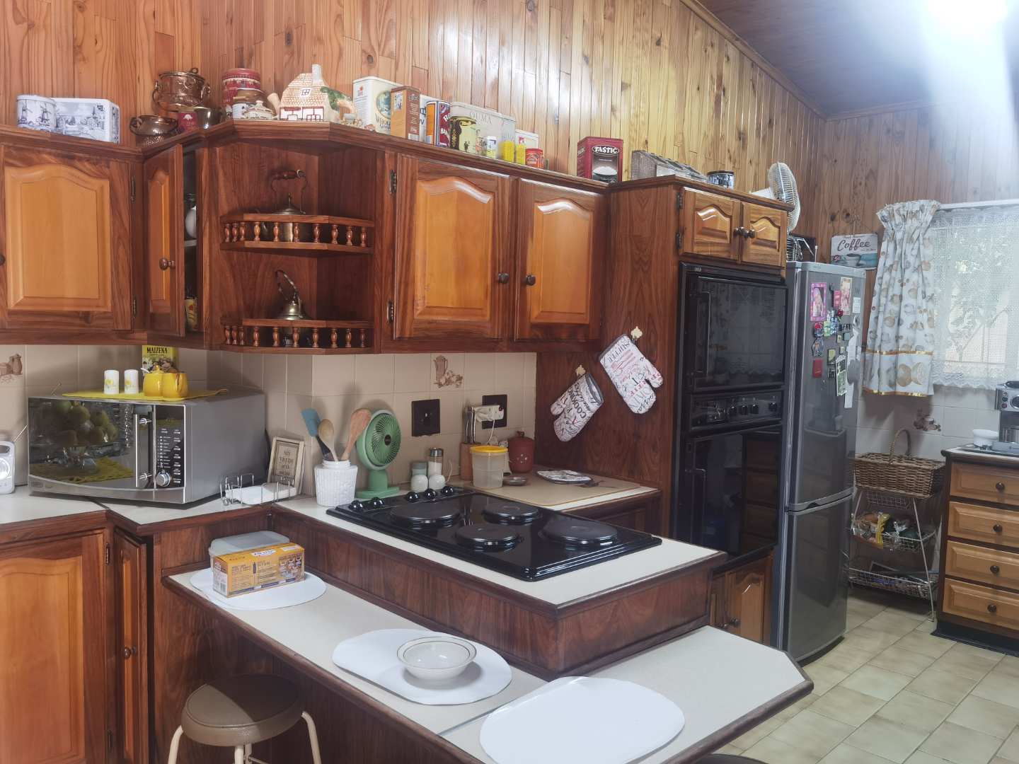 For Sale: House in Birch Acres with pool, double garage, and spacious ...