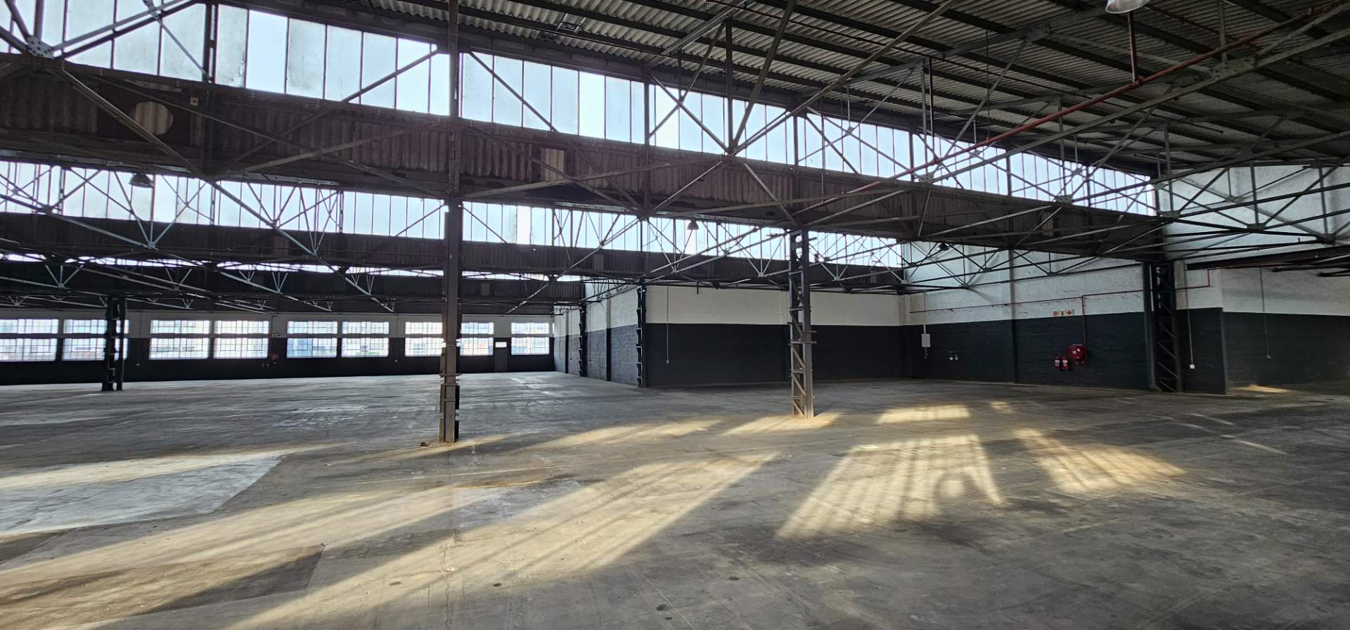 2,760m² Industrial in Elsies River Industrial To Rent R138,000/month ...