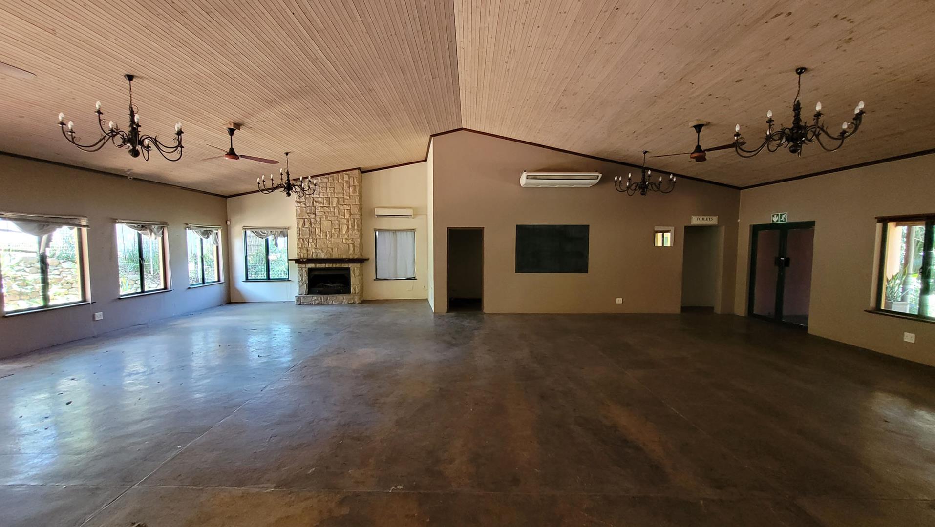 670m² Mixed Use in Kloof Central For Sale POA #2213841