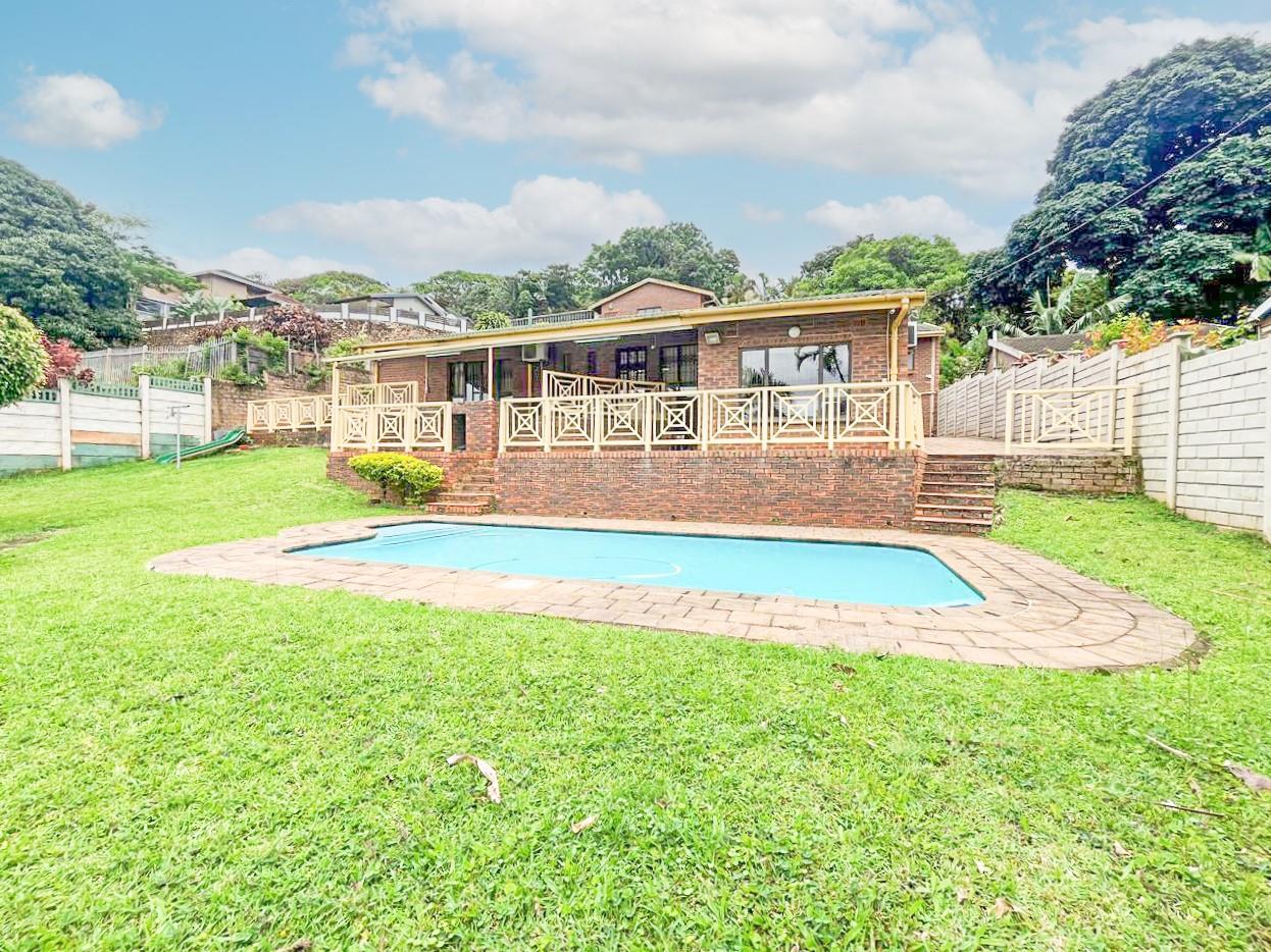 3 Bedroom House For Sale in Glen Anil for R2,695,000 #2447436