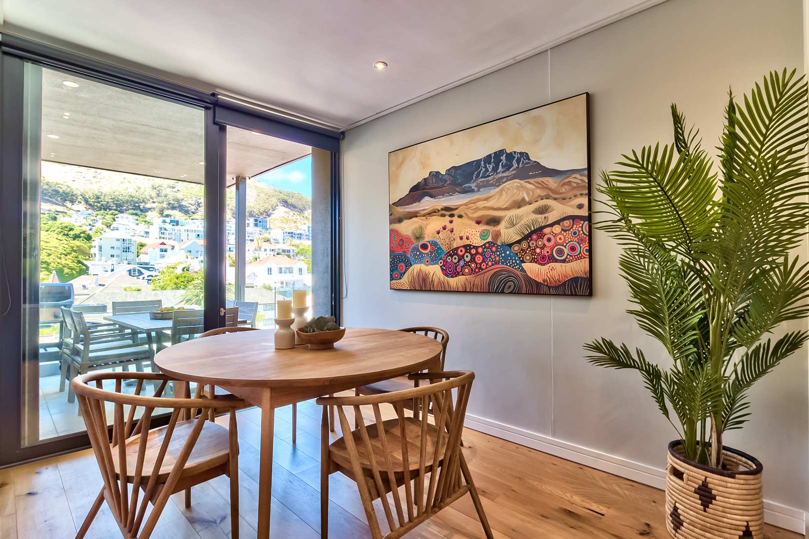 1 Bedroom Apartment in Three Anchor Bay For Sale R5,000,000 #2454898