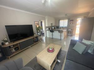 Properties for sale in Chloorkop - view apartments and townhouses