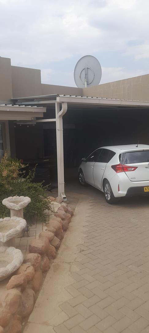 For Sale: 2 Bedroom House in Olympus Village with expansion potential ...