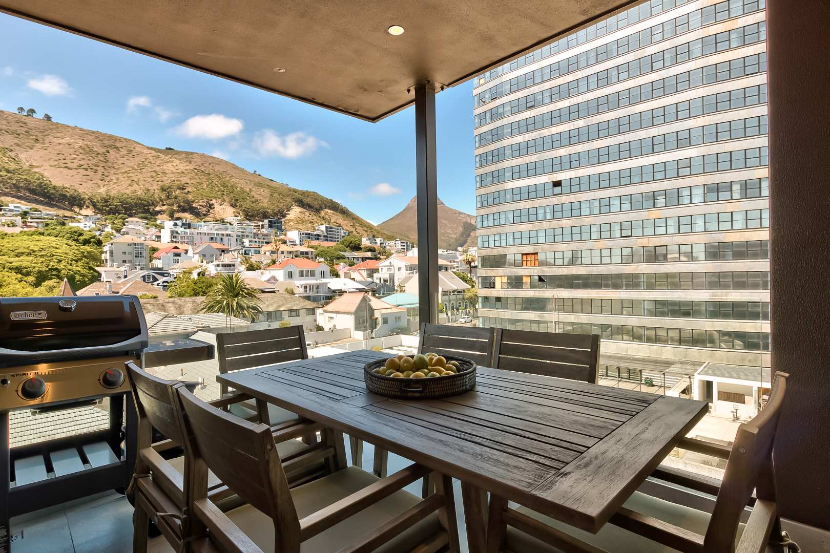 1 Bedroom Apartment in Three Anchor Bay For Sale R5,000,000 #2454898