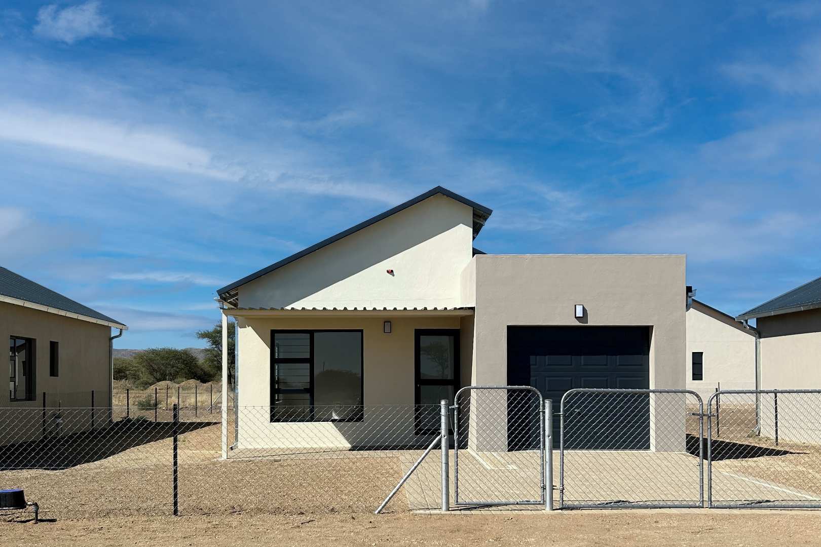 House for Sale in Osona Village: 3 beds, 2 baths, garage, spacious ...