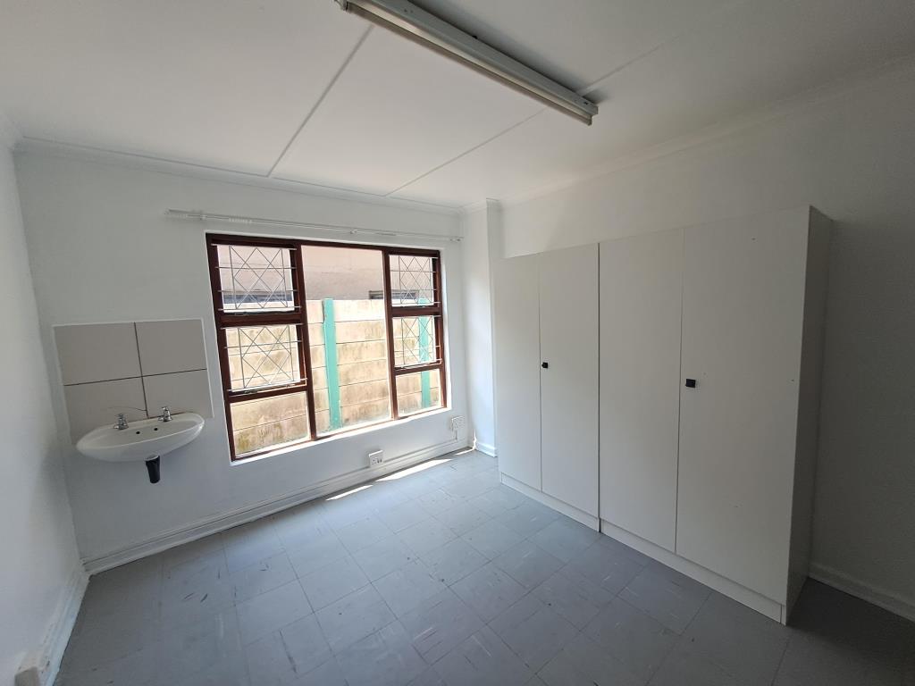 Property To Rent Quigney In East London CBD Area