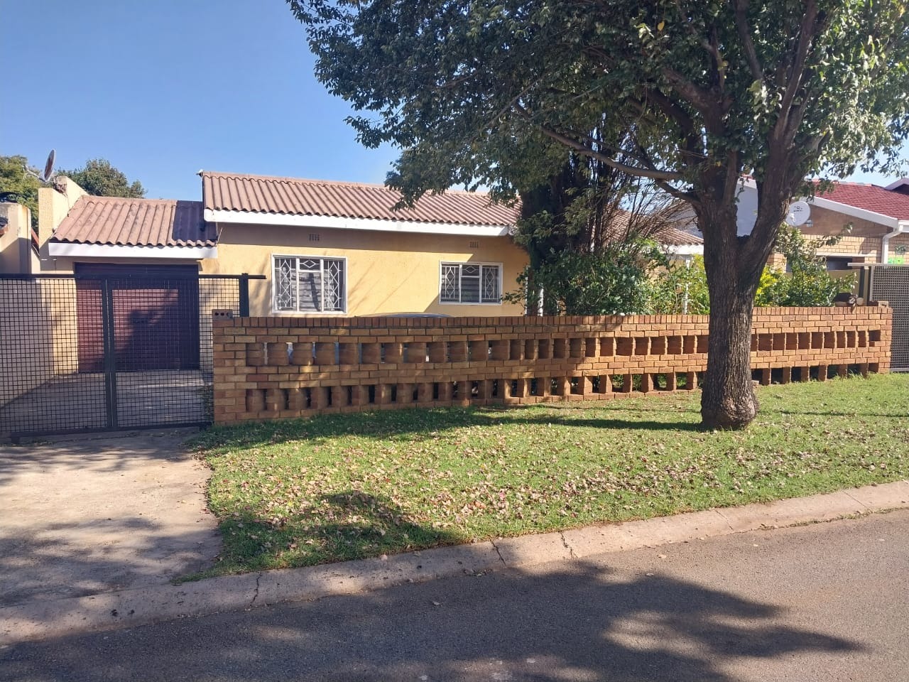 Pimville Property: property and houses for sale in Pimville, Soweto ...