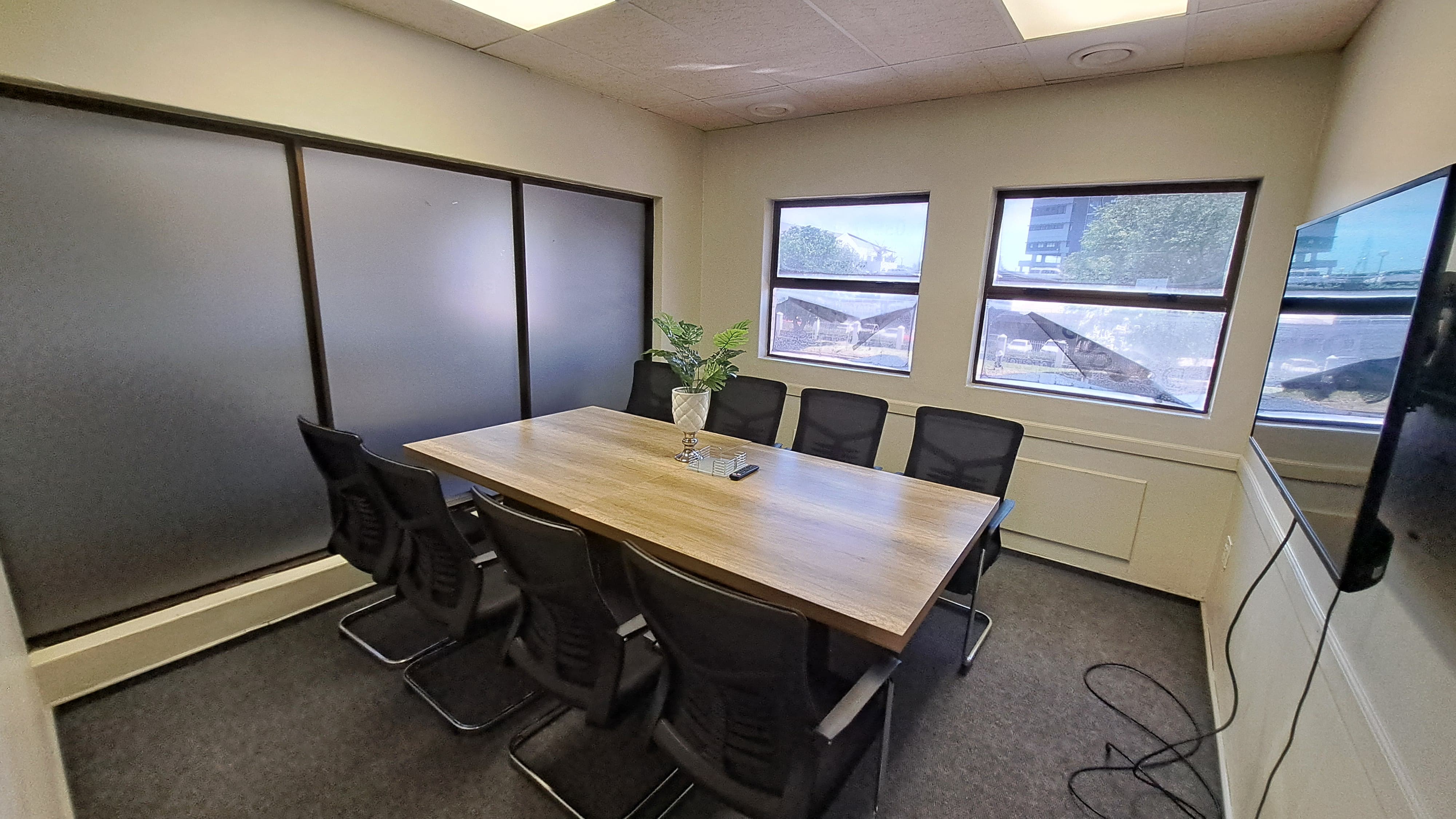 125 m² Office for Sale in Richards Bay Central with private offices and ...