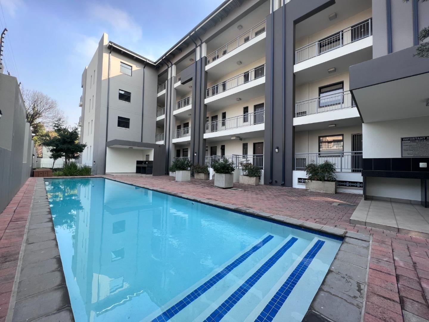Rivonia Apartment For Sale: 2 beds, pool, clubhouse, rental guarantee ...