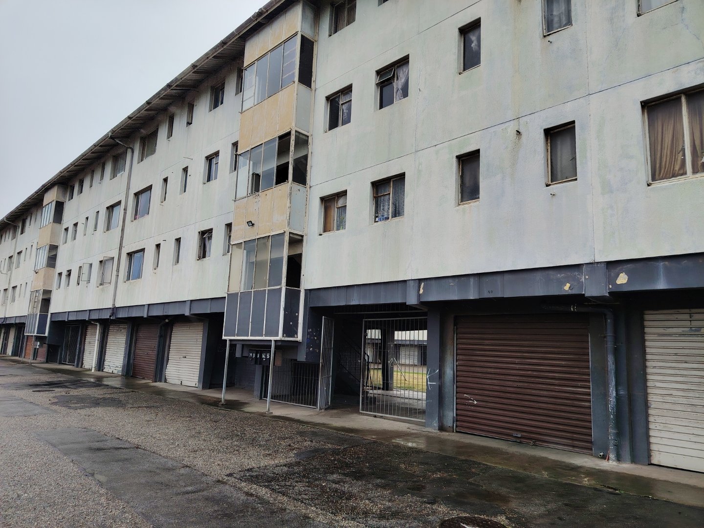 For Sale: 3-Bedroom Apartment in Algoa Park with Enclosed Balcony and ...