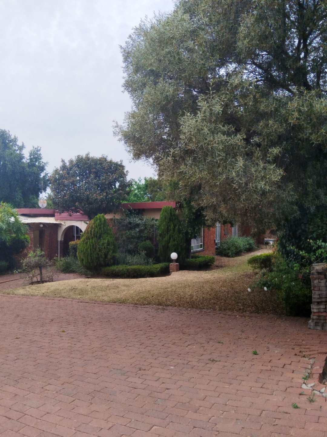 Properties for sale in Constantia Park - view houses and townhouses