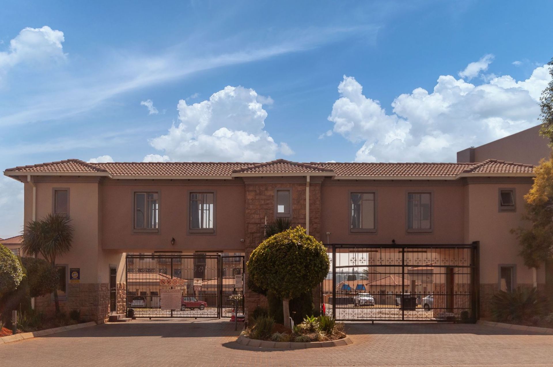 Kempton Park - Townhouse For Sale in NORKEM PARK EXT 2, KEMPTON PARK ...